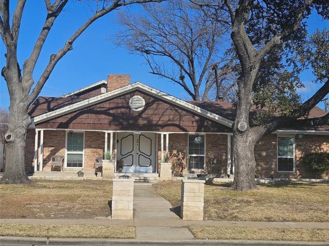 4726 Snow Dr, Mesquite, TX 75150 | MLS #21169 | Compass