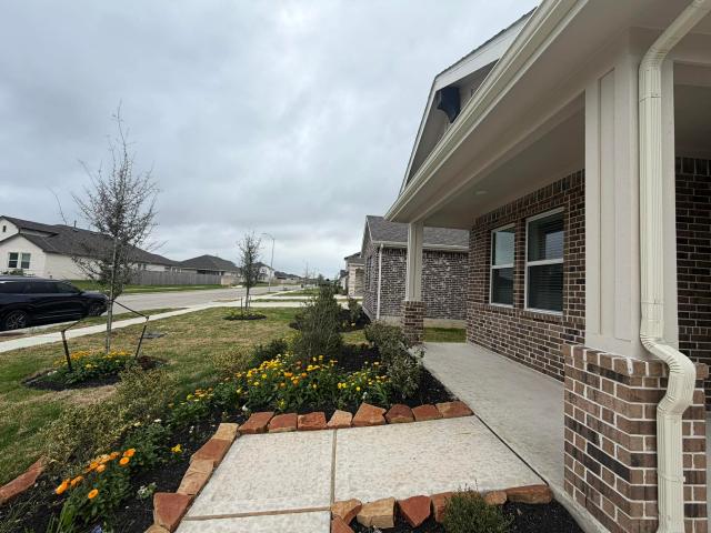 4727 Bay Vista Drive