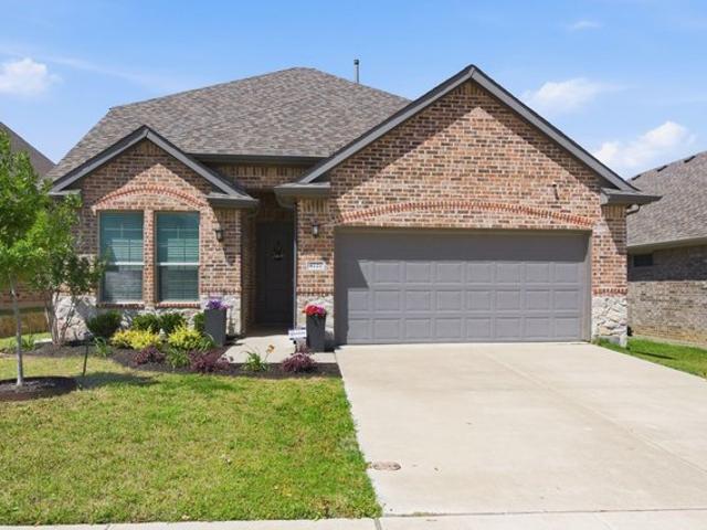 4727 Bluffview Dr, Haltom City, TX 76137