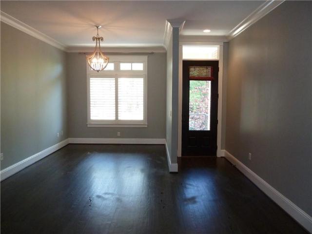 4727 Cypress