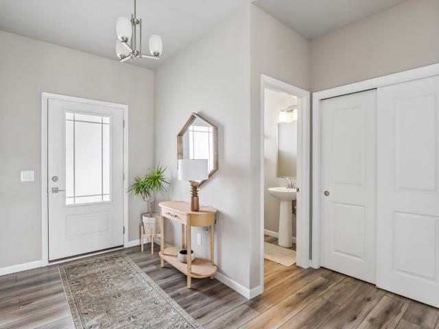 4727 Catalina Parkway
