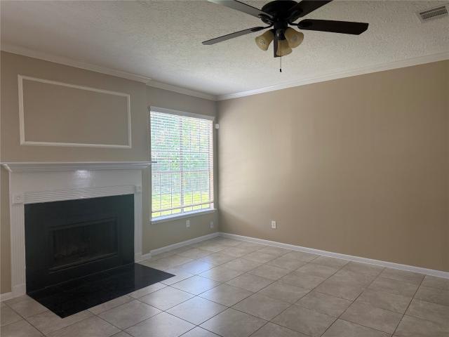 4727 Heritage Country Lane