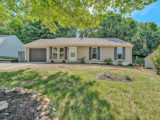 4727 Horseman Dr NE, Roanoke, VA 24019