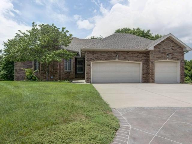 4727 S Kimbrough Ave, Springfield, MO 65810
