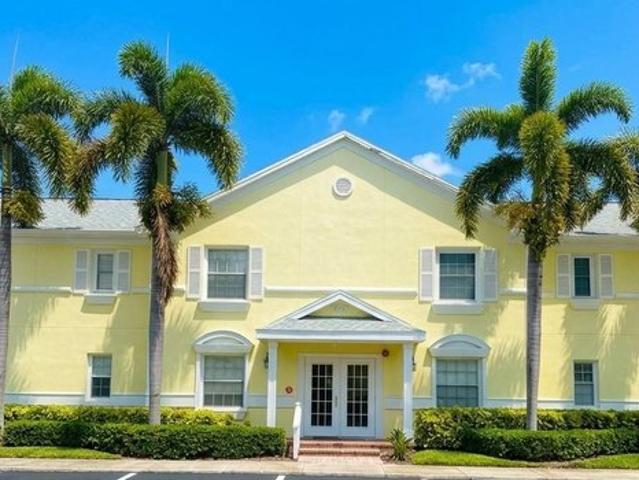 4728 Beach Dr SE Apt C, Saint Petersburg, FL 33705