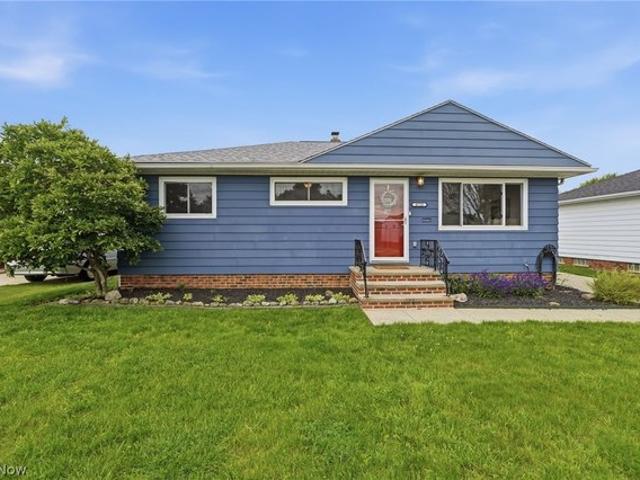 4728 Brookhigh Dr, Brooklyn, OH 44144