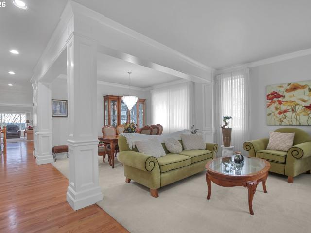 4728 cambridge ct