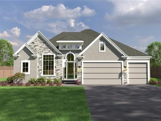4728 Clubhouse Dr, Basehor, KS 66007