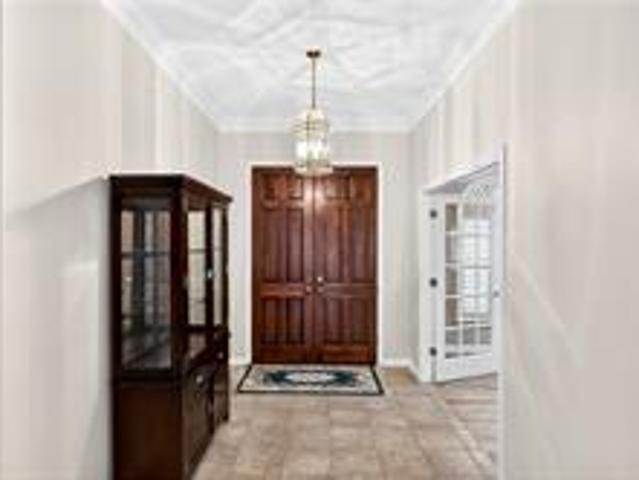 4728 Stonebriar Circle