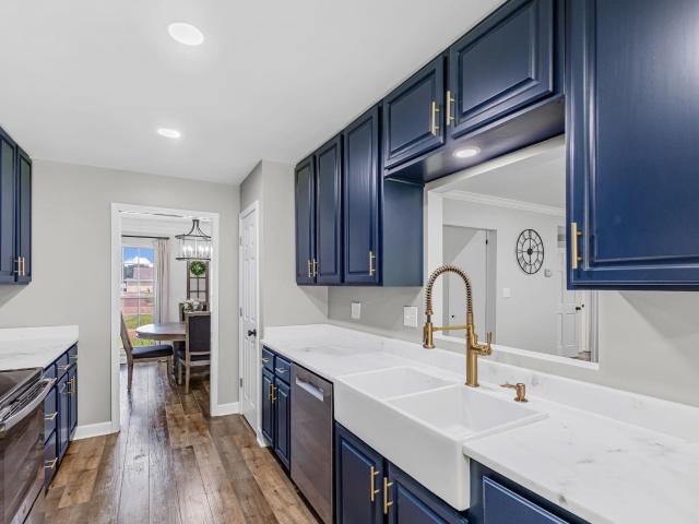 4729 cedar ridge dr