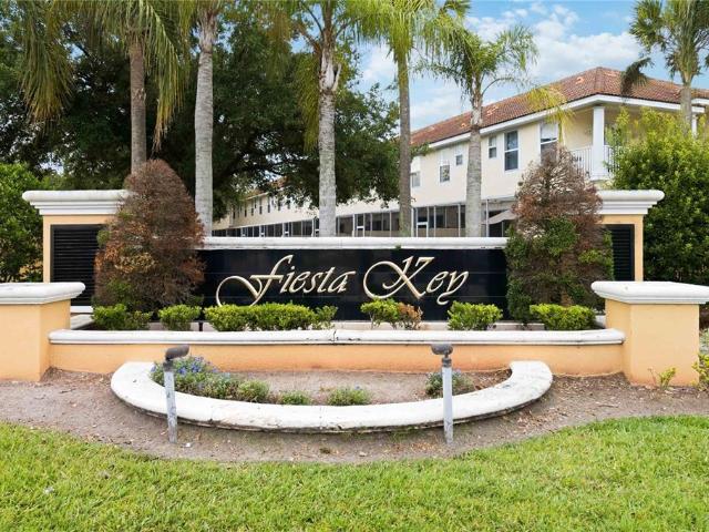 4729 Coral Castle Dr. Kissimmee, FL 34746 | MLS #S5148 | Compass