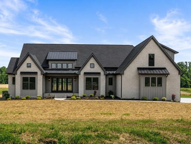 4729 Greer Ln, Cross Plains, TN 37049
