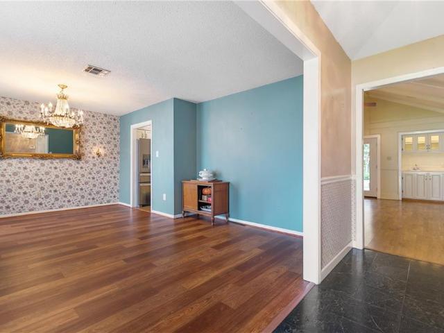 4729 Park Drive South Drive