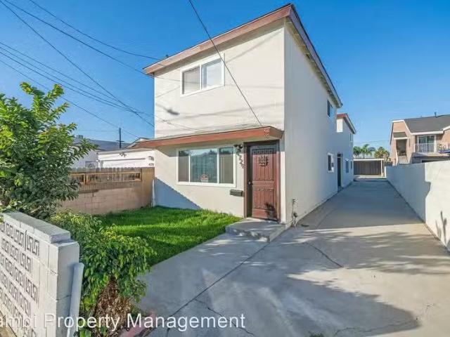 4729 West 152nd Street 4729 W 152nd St