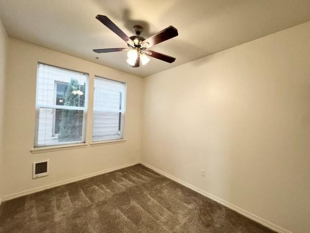 4720 NE Glisan St. 1 Bedroom Apartment for Rent at 4720 Ne Glisan St, Portland, OR 97213 North Tabor