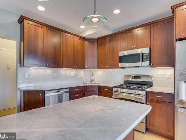4720 Chevy Chase Drive # 401