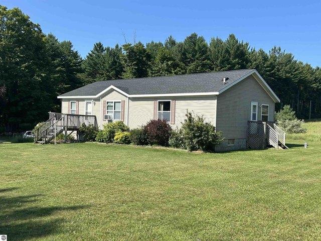 4720 Dickinson Rd, Central Lake, MI 49622