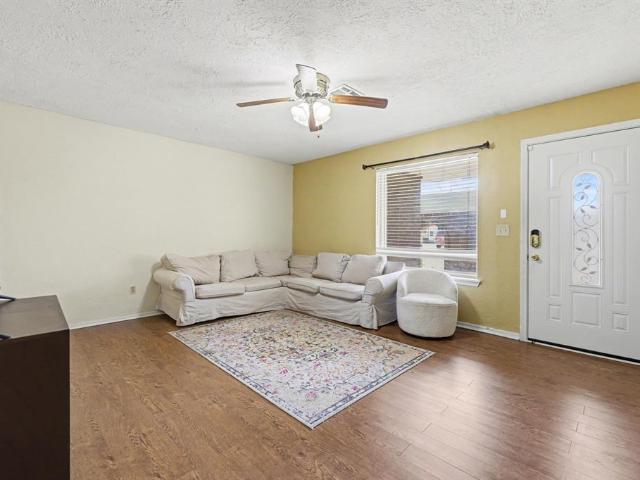 4721 Newport Drive