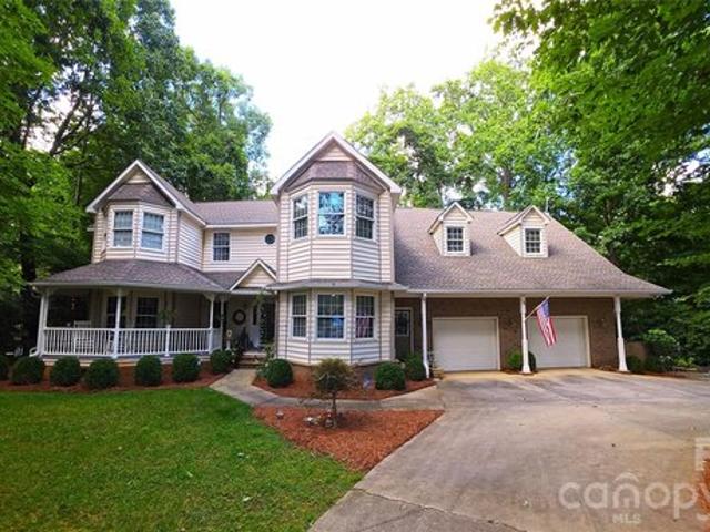 4721 Kuykendall Rd, Charlotte, NC 28270