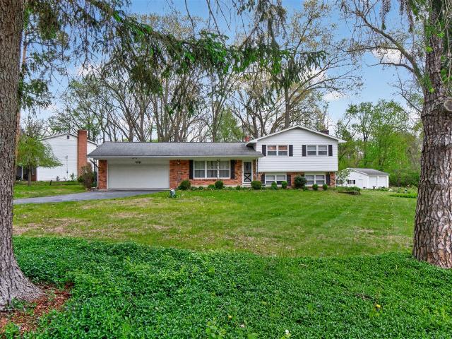 4721 Pin Oak Trail