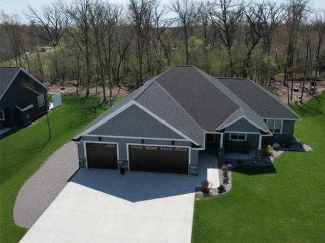4721 st Trl, North Branch, MN 55056