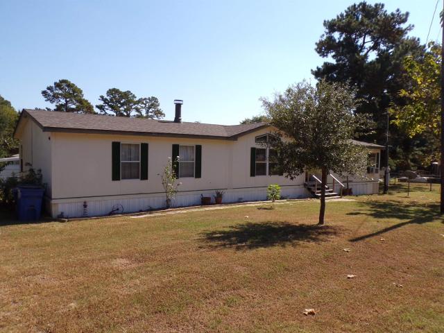 4721 Skyline Dr, Chandler, TX 75758 | MLS #25015 | Compass
