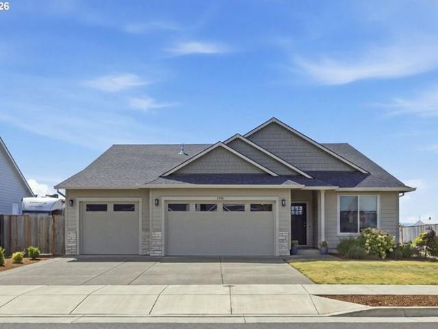 4722 Royal Dr NE, Albany, OR 97321