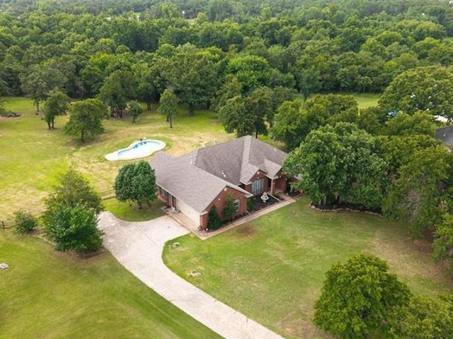 4722 Sandy Oak Ln, Newalla, OK 74857