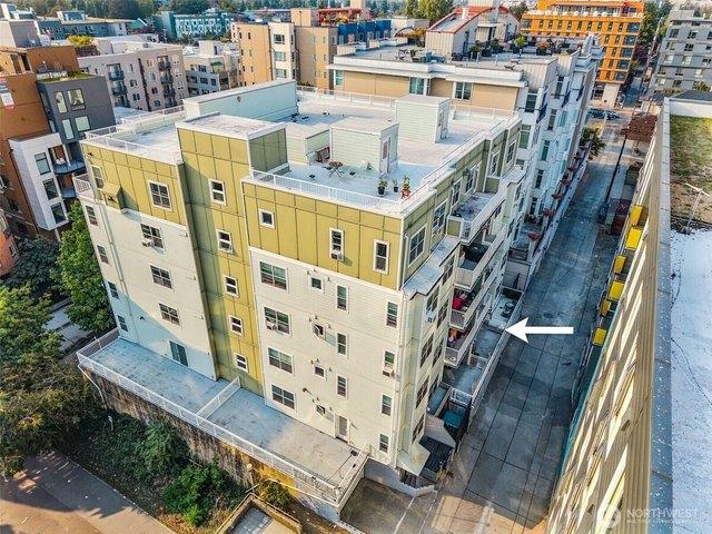 4722 12th Ave NE Apt 203, Seattle, WA 98105