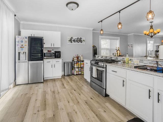4723 Douglas Ave