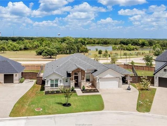 4723 Legendary Dr, College Station, TX 77845