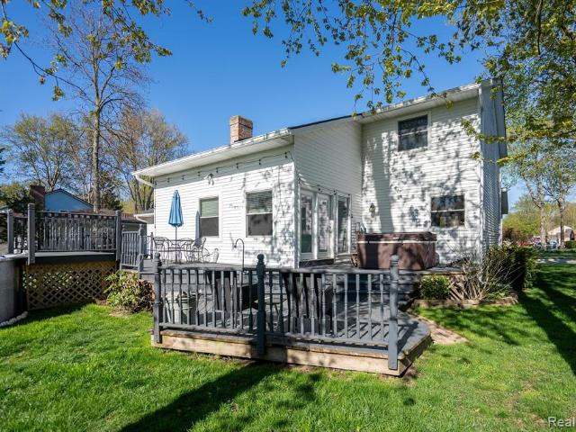 472 central street