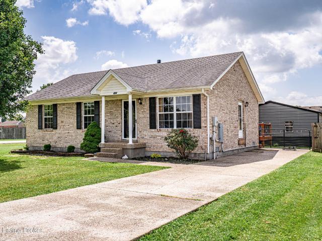 472 Beechcliff Cir