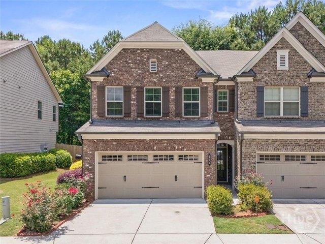 472 Braemore Mill Dr, Lawrenceville, GA 30044