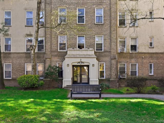 472 Gramatan Avenue I1
