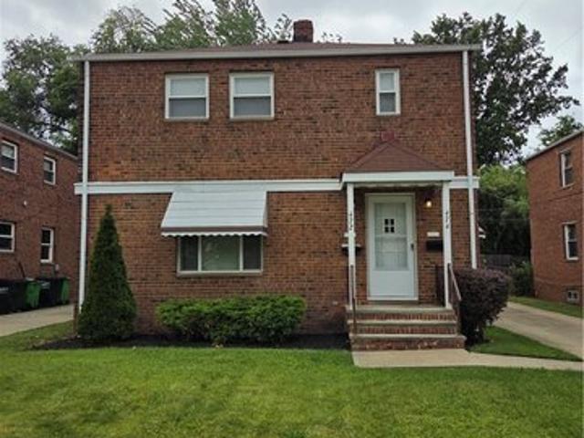 472 E 222nd St, Euclid, OH 44123