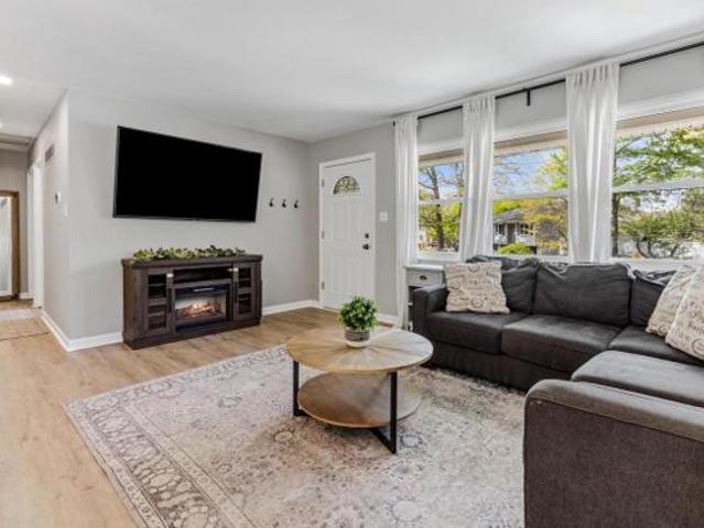 472 Kenora Dr, Millersville, MD 21108