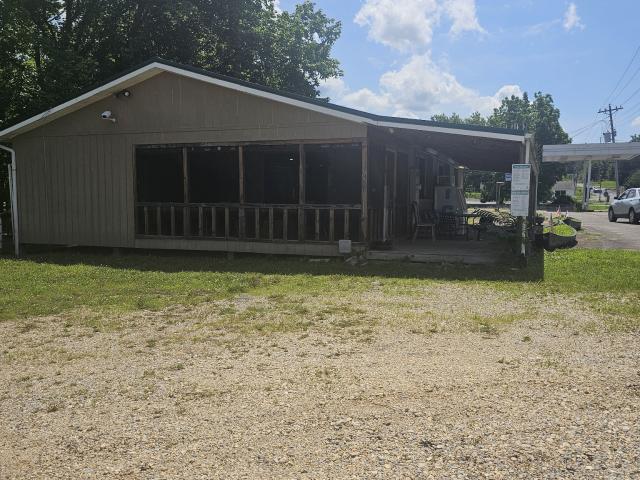 472 Iron City Rd