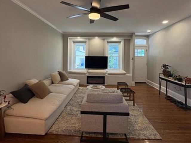 472 Leverington Ave, Philadelphia, PA 19128