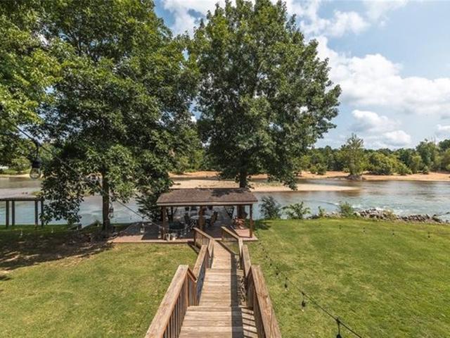 472 Paradise Acres, Doniphan, MO 63935