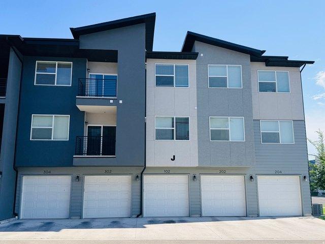 472 W 40 S Unit 302, Providence, UT 84332