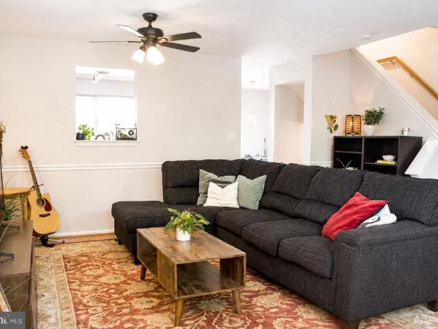 4734 Buxton Circle