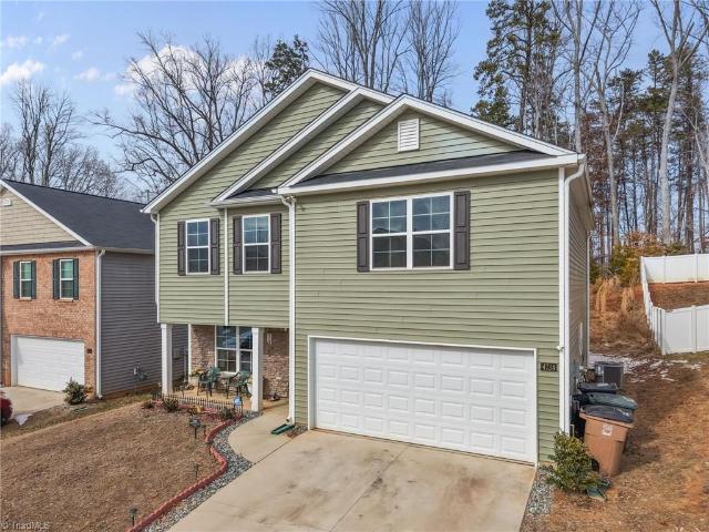 4734 Black Forest Dr. Greensboro, NC 27405 | MLS #1207 | Compass