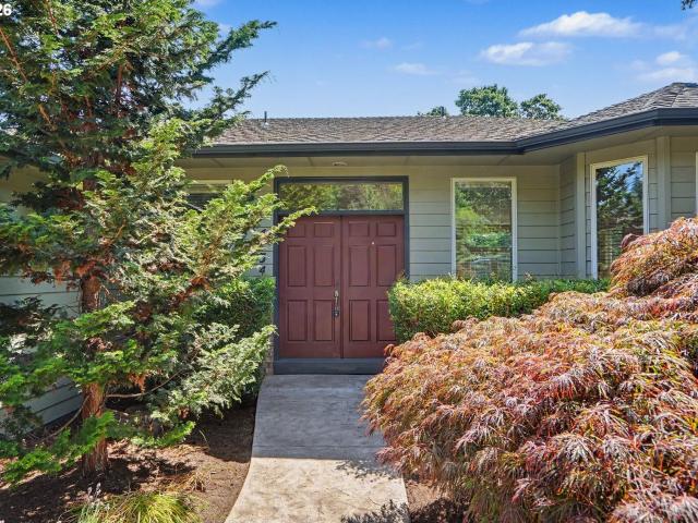 4734 bradford loop