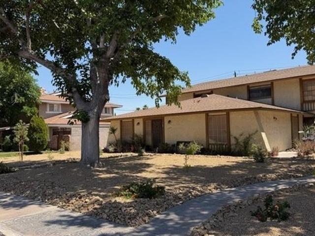4734 Roberta St Unit 4, Las Vegas, NV 89119
