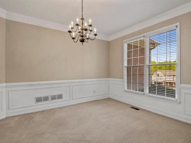 4735 Dartmoor Lane
