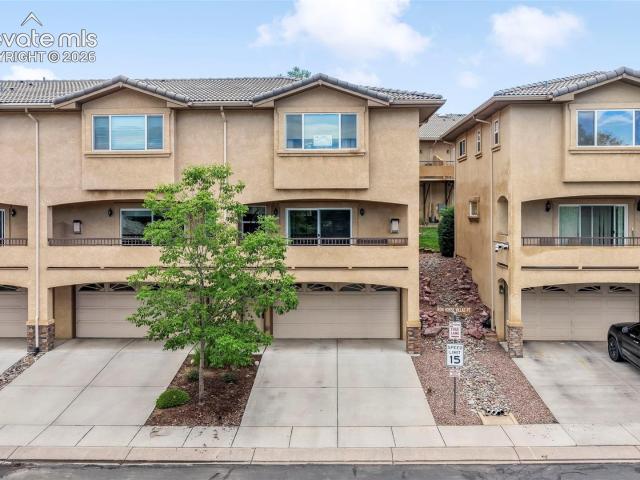 4735 Iron Horse Villas Point
