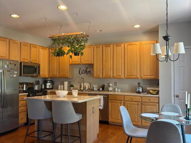 47368 Sterdley Falls Ter, Sterling, VA 20165 | MLS #VALO2121 | Compass