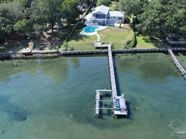 4736 Hickory Shores Blvd, Gulf Breeze, FL 32563