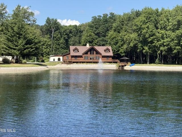 4737 County Hwy # 1 2, Swanton, OH 43558